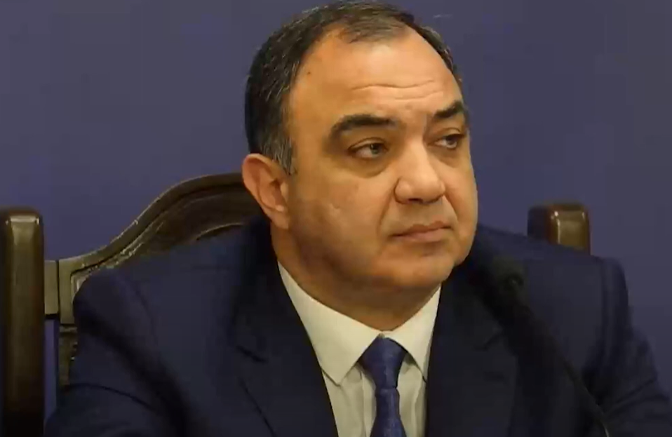 Zarkerak - Իրոք, ցավում եմ Եռաբլուրում զոհվածների մայրերի հետ կատարվածի ...